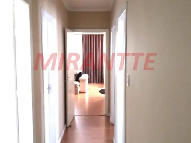 Sobrado de 250m² com 3 quartos em Parque Santo Antônio