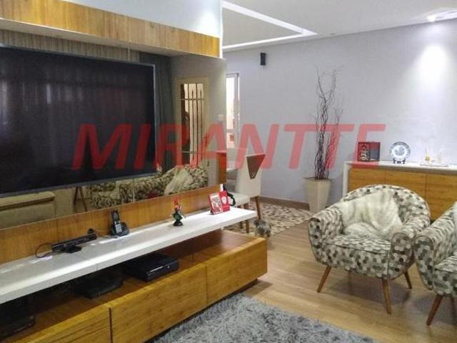 Sobrado de 252m² com 3 quartos