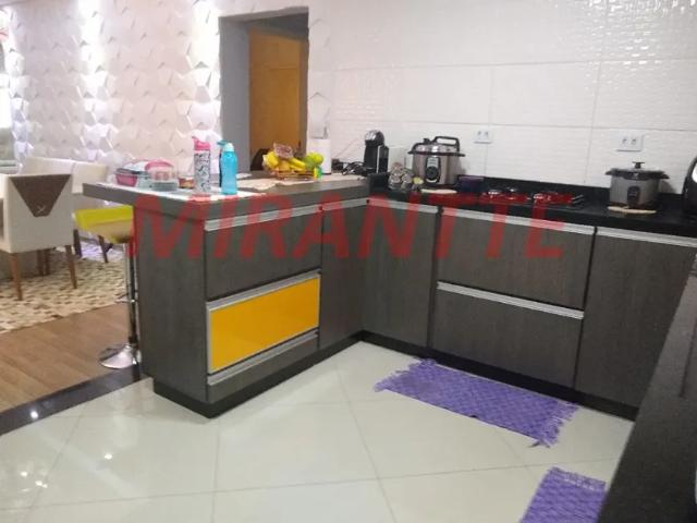 Sobrado de 252m² com 3 quartos em Lauzane Paulista