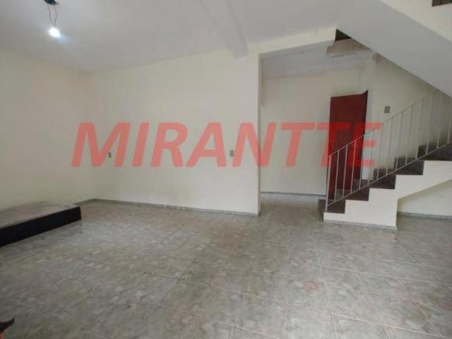 Sobrado de 260m² com 3 quartos