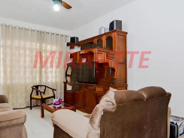 Sobrado de 262m² com 3 quartos