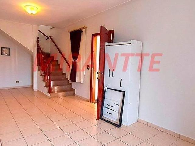Sobrado de 262m² com 5 quartos