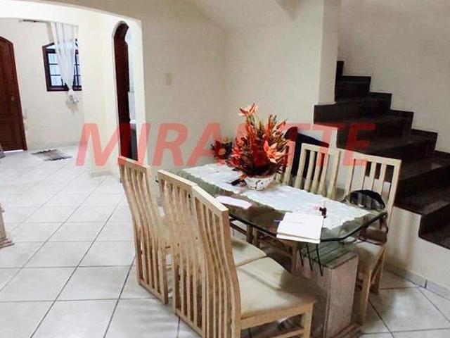 Sobrado de 267m² com 3 quartos