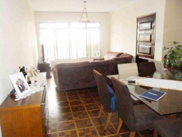 Sobrado de 264m² com 3 quartos