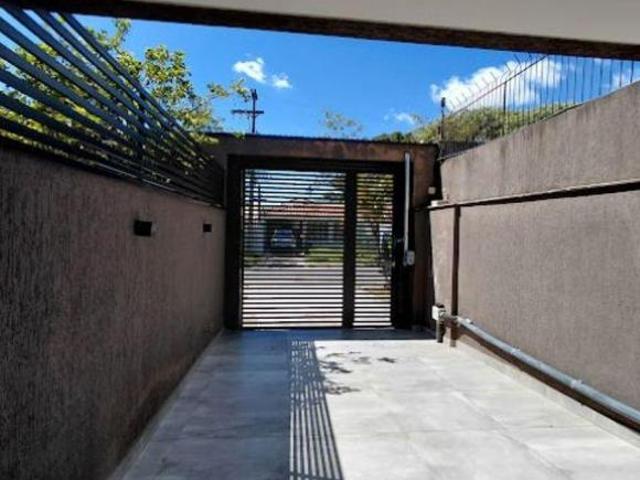Sobrado de 265m2 no Jardim das Américas