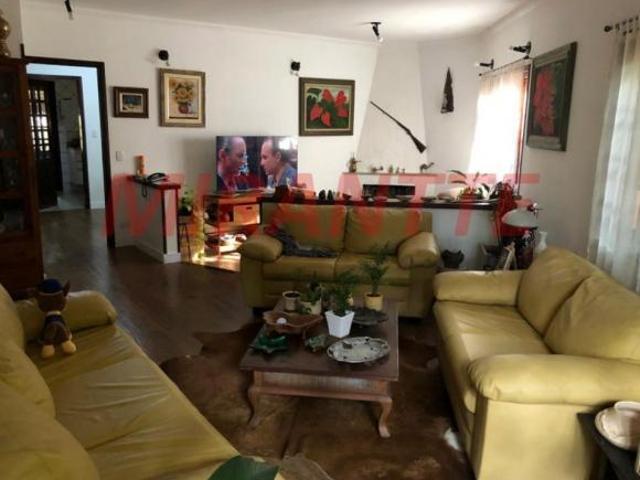 Sobrado de 269m² com 3 quartos