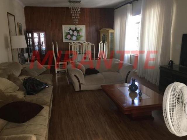 Sobrado de 269m² com 3 quartos