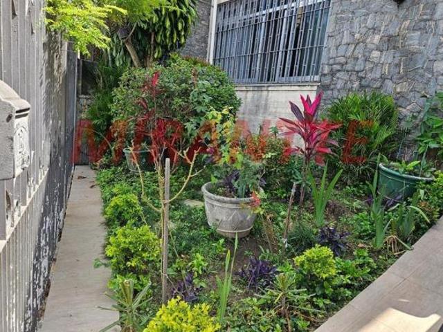 Sobrado de 270m² com 4 quartos