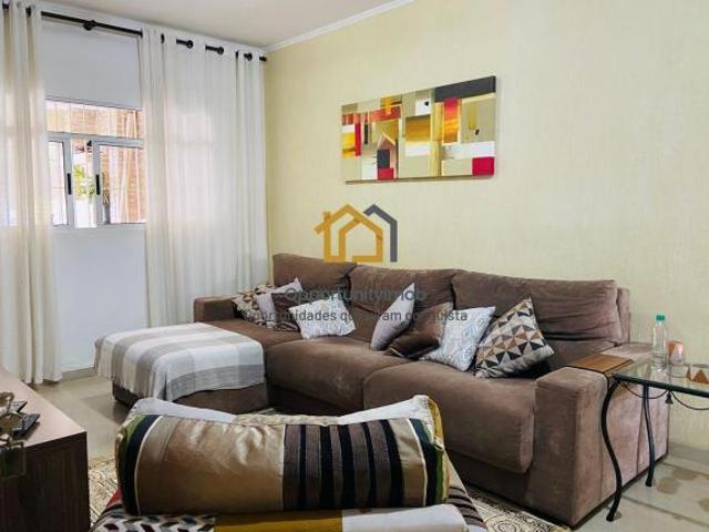 Sobrado de 275,67m², 3 dormitórios 2 suítes + 3 vagas – Jardim das Flores