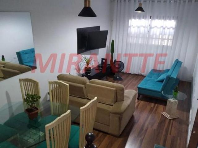 Sobrado de 275m² com 3 quartos