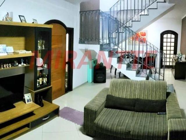 Sobrado de 278m² com 3 quartos