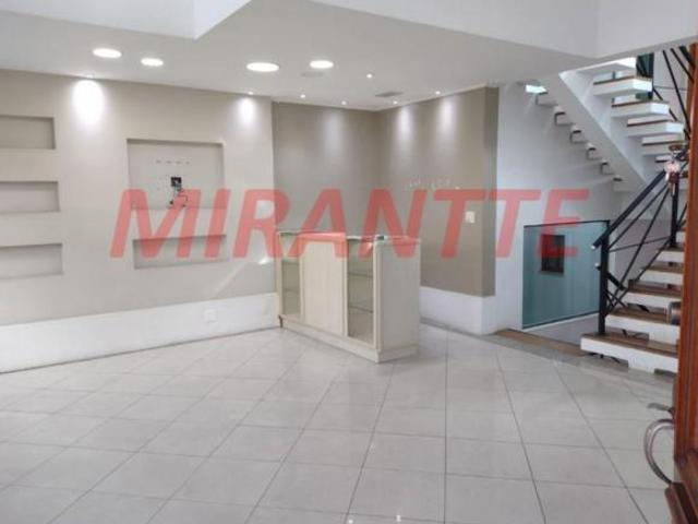 Sobrado de 283m² com 3 quartos