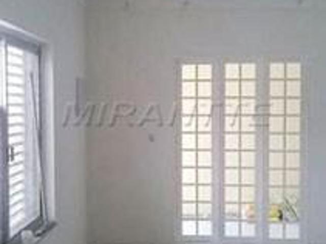 Sobrado de 280m² com 14 quartos