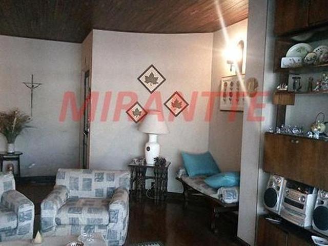 Sobrado de 280m² com 6 quartos