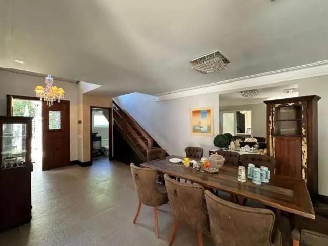 Sobrado de 280m² em Interlagos SP