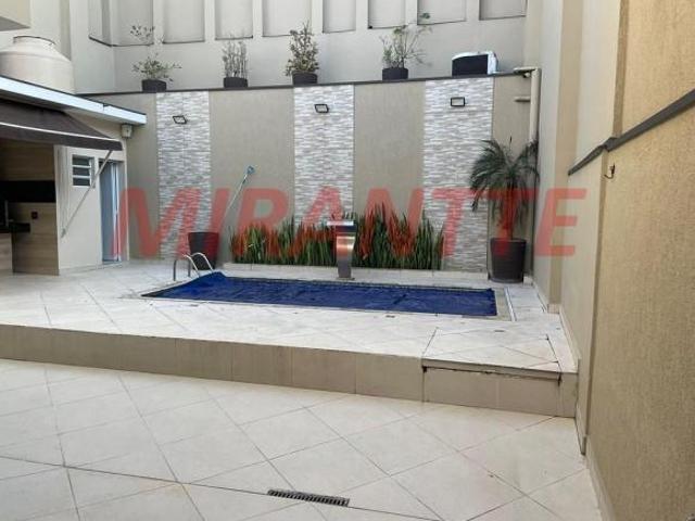 Sobrado de 294m² com 3 quartos