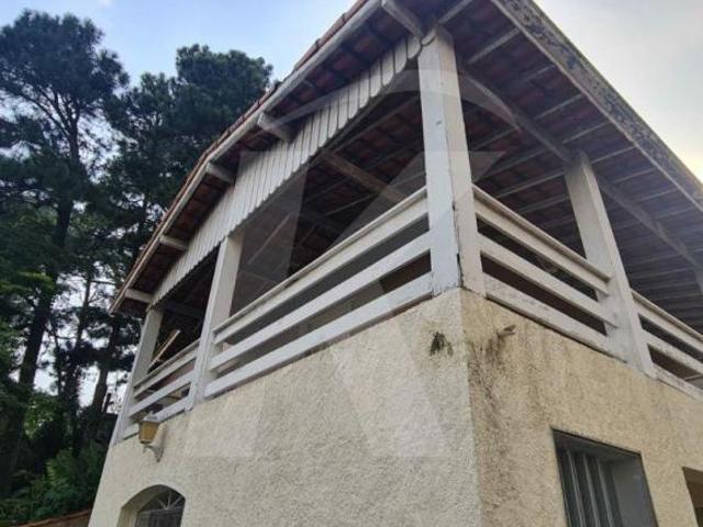 Sobrado de 203 mts², 3 dormitórios 1 suíte, 2 Vagas, Vila Irmãos Arnoni