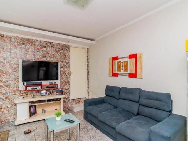 Sobrado de 200 m², 2 quartos em Jardim das Oliveiras, São Paulo
