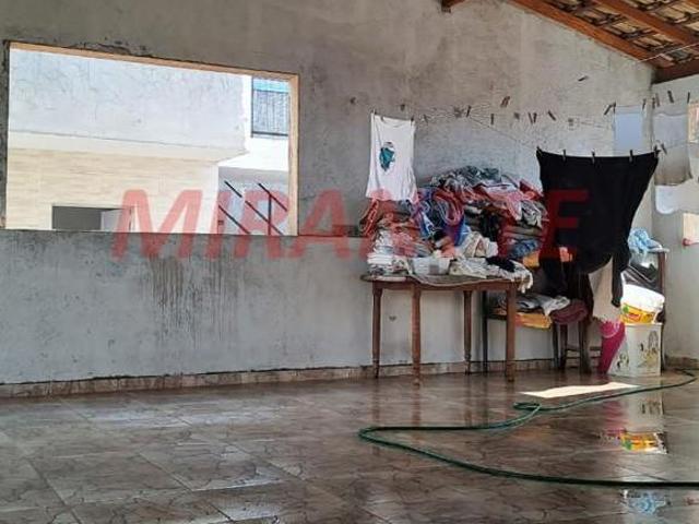 Sobrado de 200m² com 3 quartos