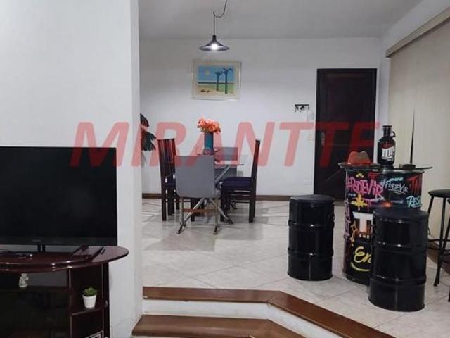 Sobrado de 200m² com 3 quartos