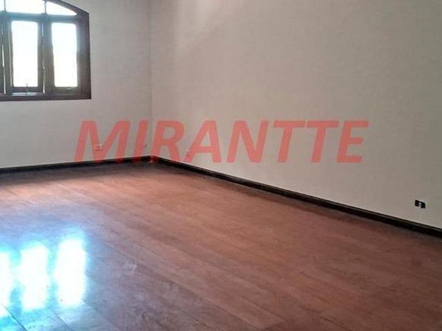 Sobrado de 200m² com 3 quartos