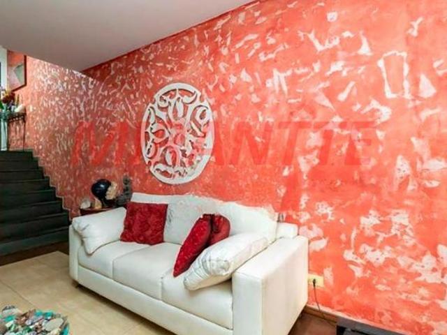 Sobrado de 200m² com 3 quartos