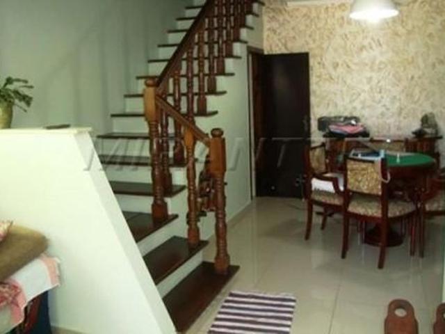 Sobrado de 200m² com 4 quartos