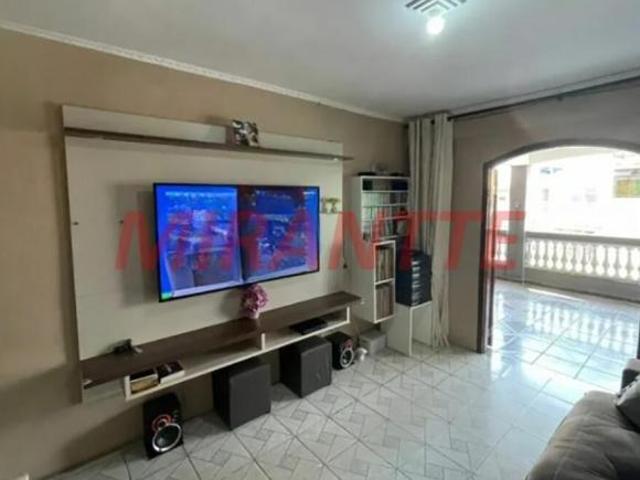 Sobrado de 200m² com 6 quartos
