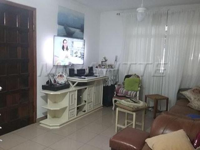 Sobrado de 202m² com 3 quartos