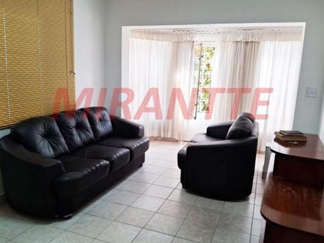Sobrado de 202m² com 4 quartos