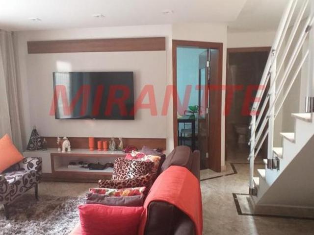Sobrado de 207m² com 3 quartos