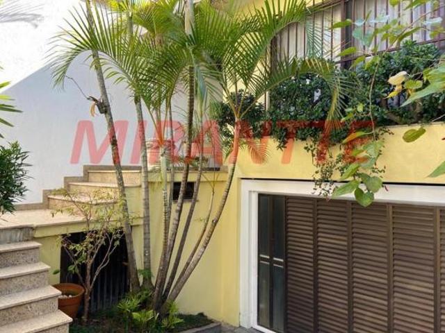 Sobrado de 205m² com 3 quartos