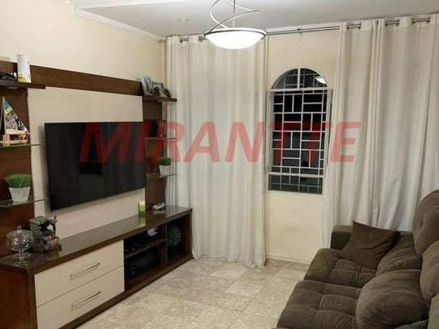 Sobrado de 210m² com 3 quartos
