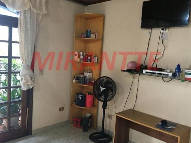 Sobrado de 210m² com 3 quartos