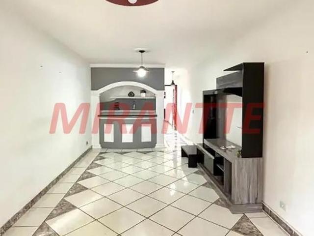 Sobrado de 212m² com 4 quartos