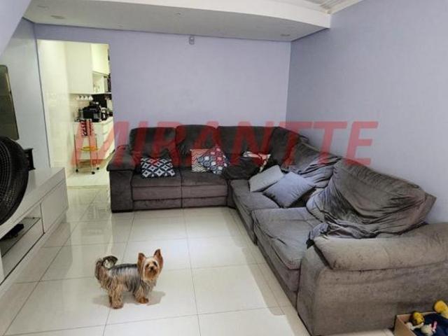 Sobrado de 215m² com 4 quartos