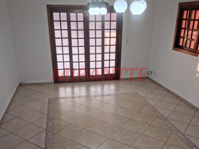 Sobrado de 220m² com 3 quartos