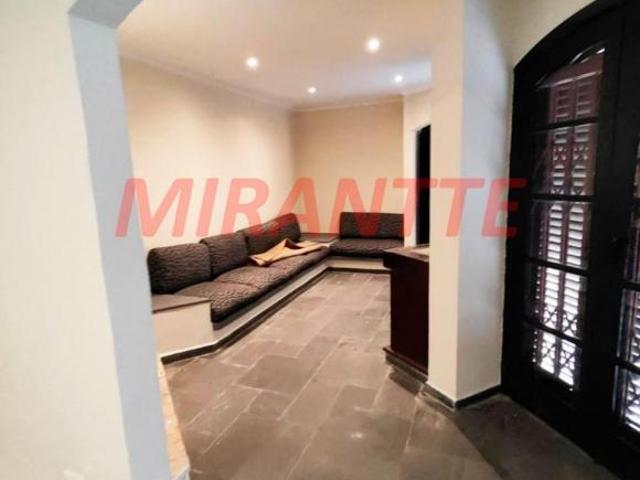 Sobrado de 220m² com 3 quartos