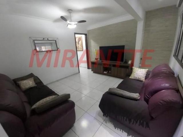 Sobrado de 220m² com 3 quartos