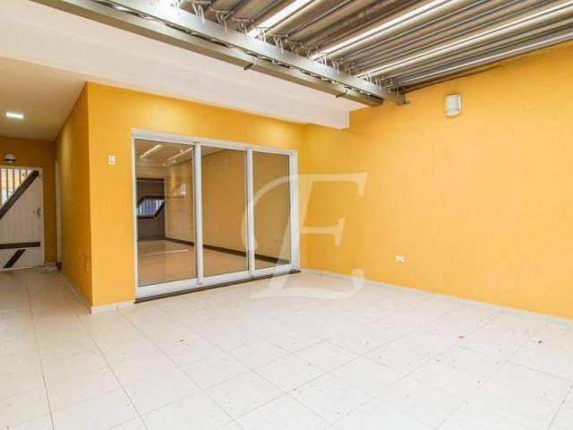 Sobrado de 220m² à venda na Chácara Sto Antonio