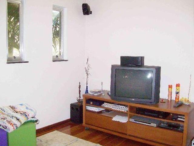 Sobrado de 222m² com 3 quartos