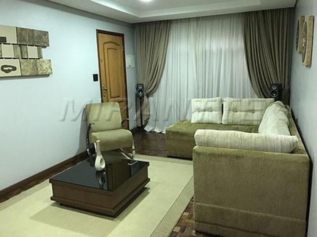 Sobrado de 227m² com 3 quartos