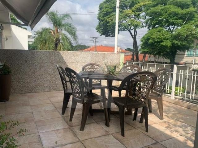 Sobrado de 225 mts², 03 dormitórios, 01 suíte, 4 vagas, à Venda nas Palmas do Tremembé