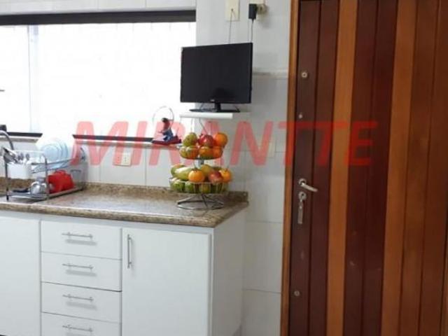 Sobrado de 225m² com 3 quartos
