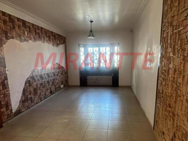 Sobrado de 225m² com 3 quartos