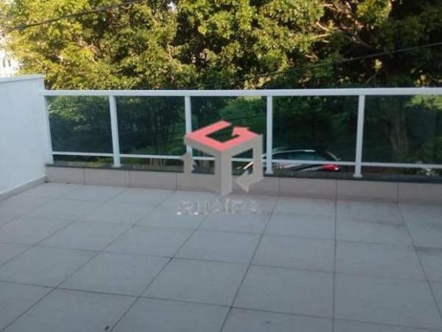 Sobrado de 229 m² localizado no Jardim Las Vegas em Santo André/SP