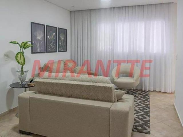 Sobrado de 230m² com 3 quartos