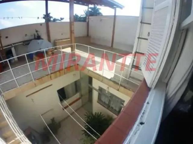 Sobrado de 230m² com 3 quartos em Indianópolis