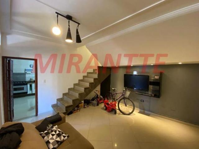 Sobrado de 230m² com 6 quartos
