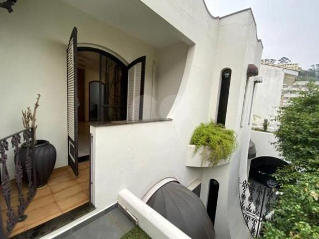 Sobrado de 230m² a venda na Região da Avenida Braz Leme